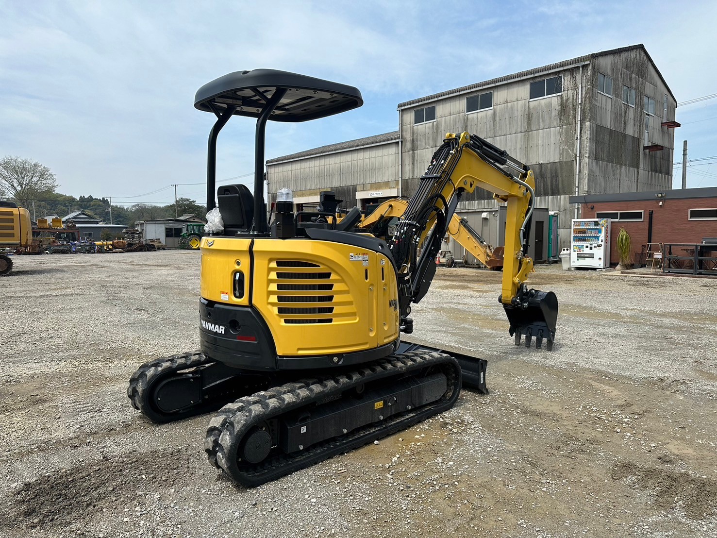 【新車】YANMAR 油圧ショベル VIO30-6C | 株式会社G.TRES